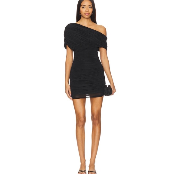 Lovers + Friends | Dresses | Lovers Friends Bella Mini Dress In Black ...